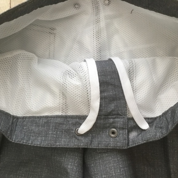 Ibiza Ocean Club | Swim | Mens Grey Mesh Lined Short Swim Trunks 5 ...